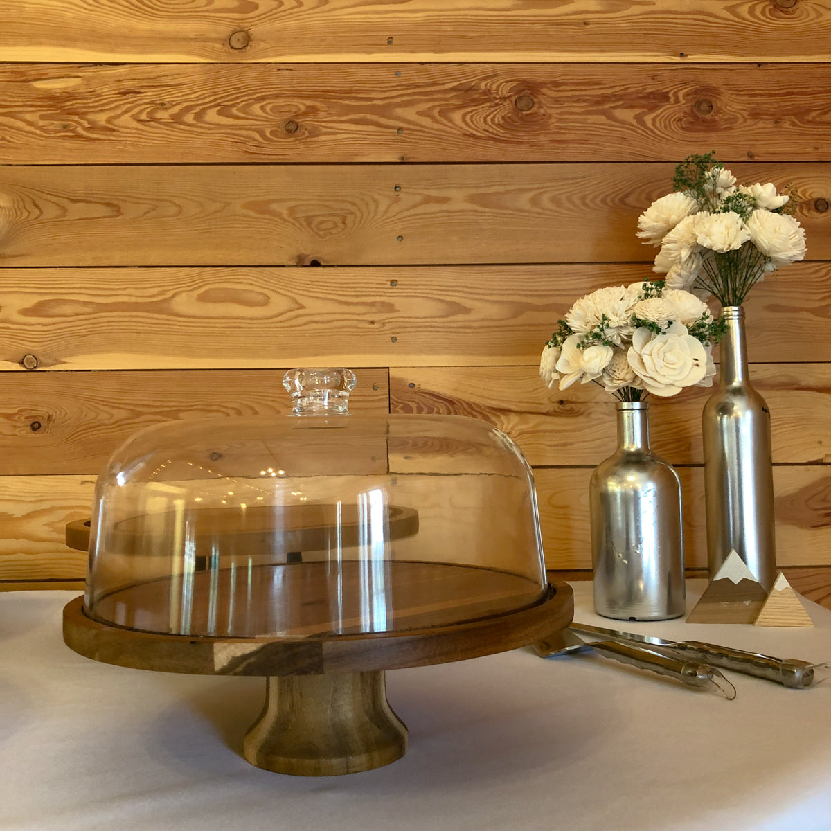 Wooden Cake Stand with Dome Lid – Rugged Horizon
